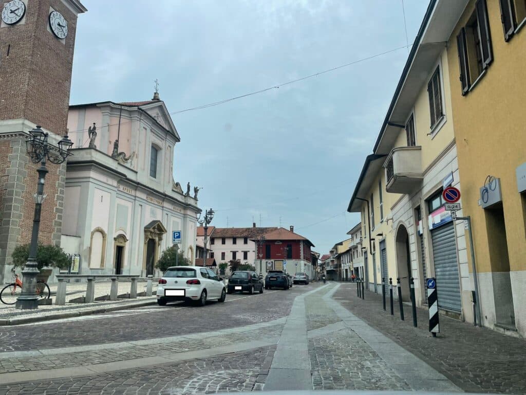 Arluno, sosta selvaggia: corso XXVI Aprile e piazze le più attenzionate ...