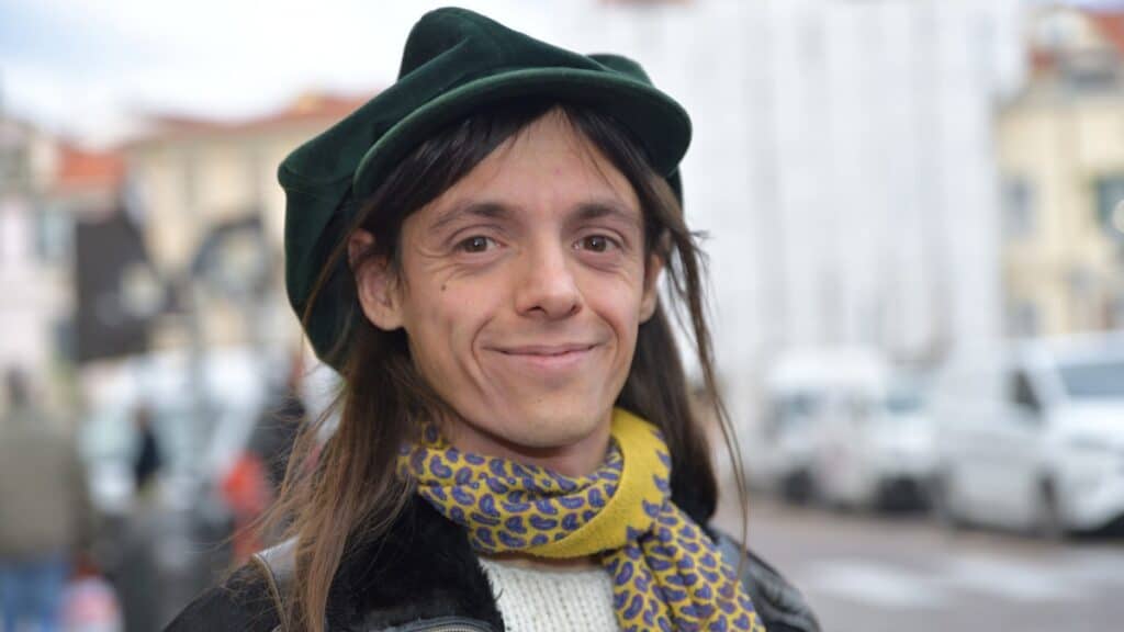 Canton Ticino. Lucio Corsi: un successo dietro l’altro ed un tour ...